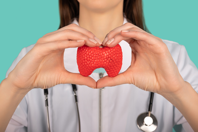Ménopause et hypothyroïdie : une vigilance accrue ! - NATHYROÏD